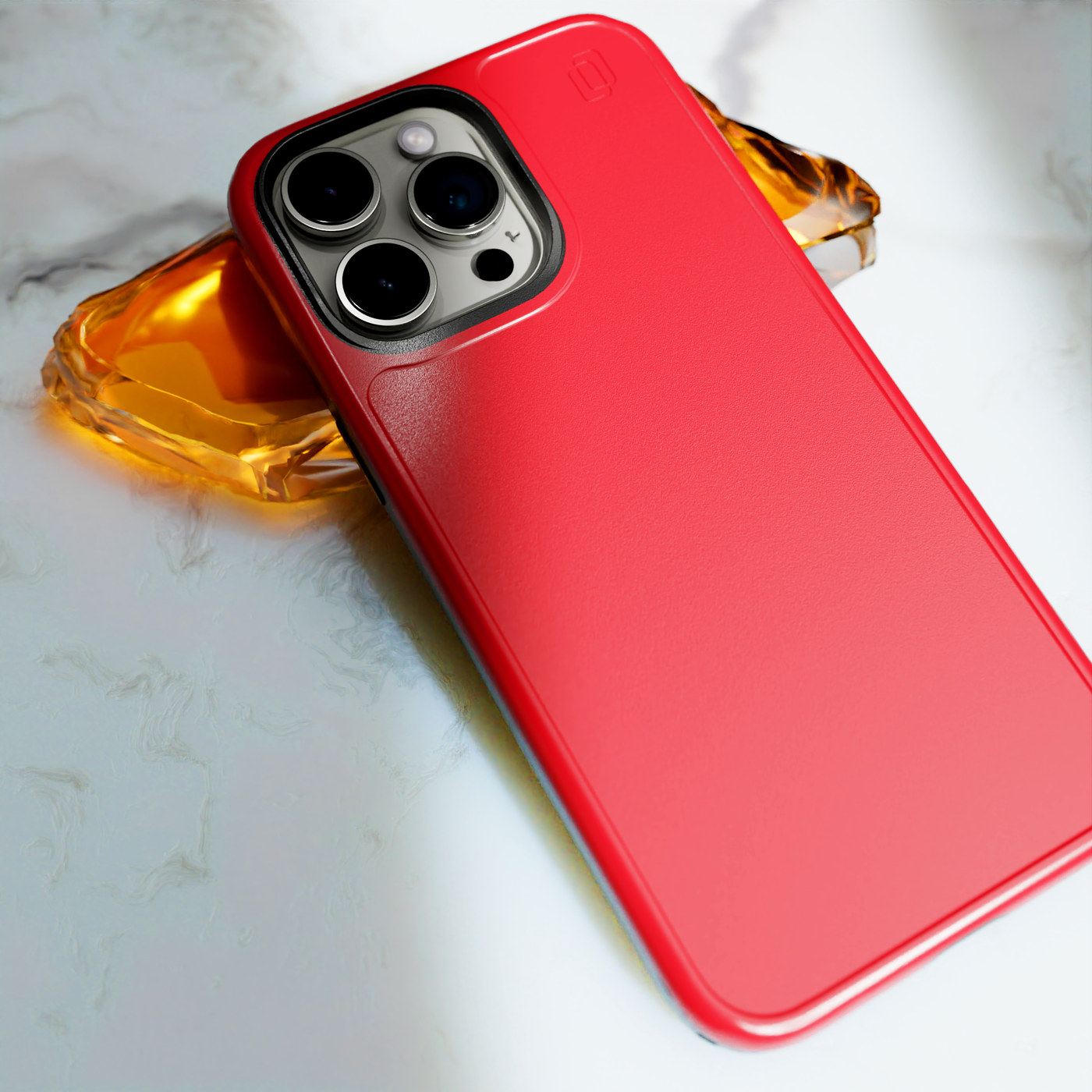 Shock-Absorbent | MagSafe Case Apple iPhone 15 | Red